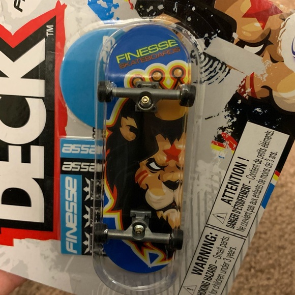 Tech Deck | Toys | Tech Deck Fingerboard Skateboard Finesse Series Lion ...